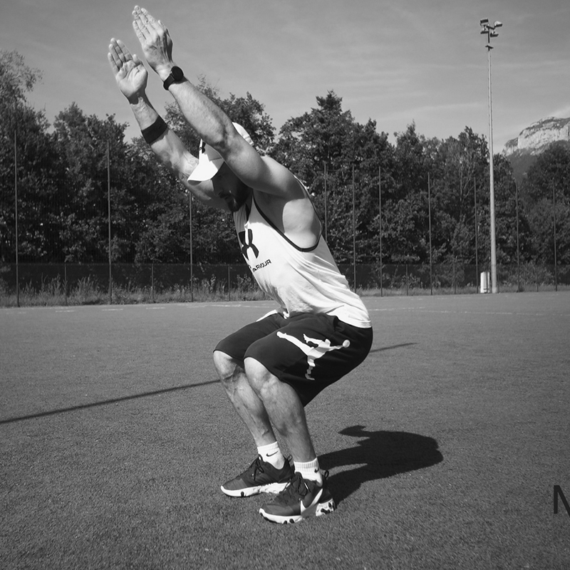 Posture de la chaise - Nolan Coach Sportif