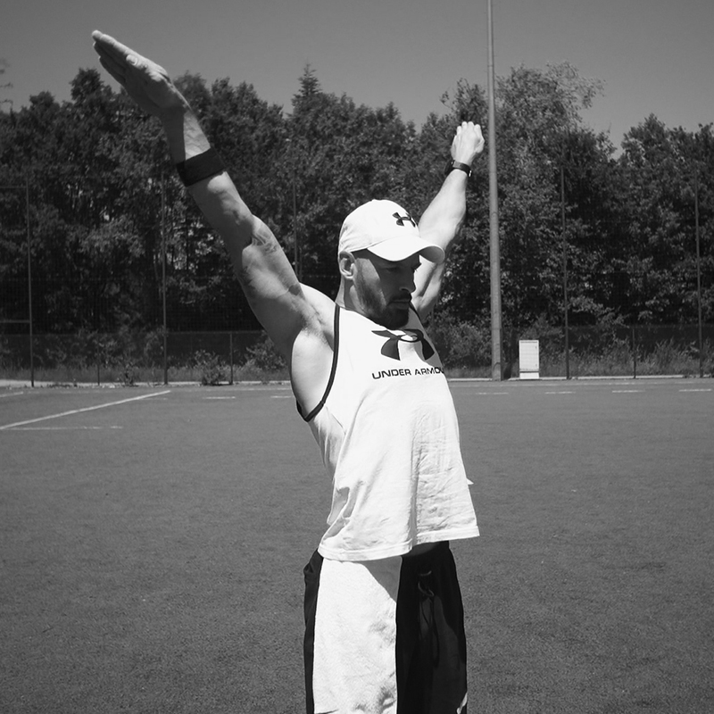 Circumduction arrière des bras tendus - Nolan Coach Sportif